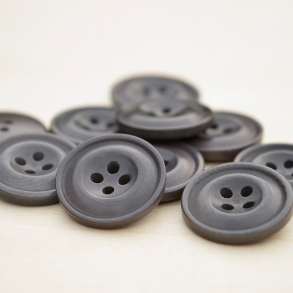 5 Grey Corozo Suit Buttons - Maven Patterns